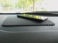 China Weather Resistant Anti Slip Mat For Car Friendly PVC Grip Preventing Cellphone Mobile for sale