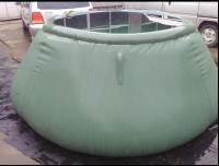 China 2500L Flexible Tank  Round Tarpaulin Water Tank Drought Resistant Onion Shape Water Tank for sale