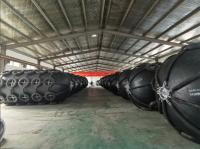 China Yokohama Type Rubber Boat Fenders Pneumatic Defense Submarine Fender for sale