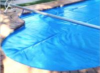 China Insulation Bubble Summer Swimming Pool Solar Cover Dust Proof 16ft × 20ft Automatic Swimming Pool Cover for sale