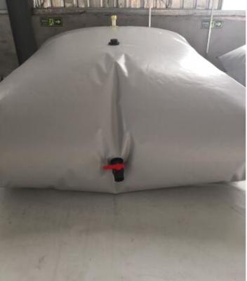 China TPU Bladder Flexible Water Pillow 5500L PVC Tarpaulin Water Tank Portable Water Tanks for sale