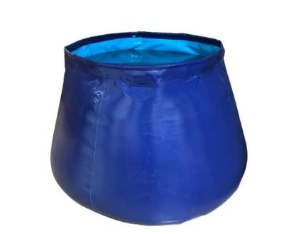 China Onion Shape 4500L PVC Tarpaulin Foldable Water Tank Portable Water Tanks Water Holding Tank for sale