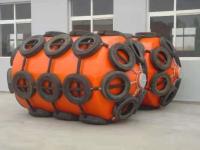 China Anti Abrasion Inflatable Rubber Boat Fenders Pneumatic Defense for sale