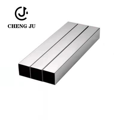 China Cold Rolled Stainless Steel Square Hollow Pipe 0.6mm-5.0mm Thickness Custom Length for sale