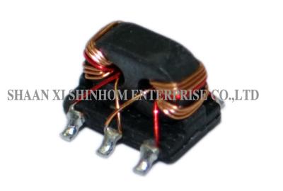 China SMD Balun RF Transformer Enameled Copper Wire Low Profile for Broadband Matching and Mixers for sale