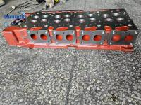 China Brand New Mitsubishi 4M50 Engine Cylinder Head Assembly Cast Iron Material for sale