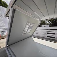 China Z Type City Folding Container House With 2 Bedroom Collapsible House Easy Install for sale