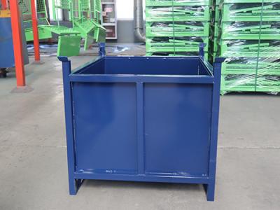 China Stackable Metal Pallet Cage 1000-2000kg Capacity Foldable Steel Storage Solution for sale