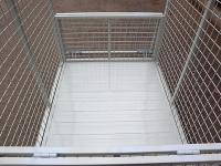 China Heavy Duty Metal Pallet Cage 1000kg Load Capacity Stackable Warehouse Storage for sale