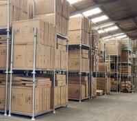 China Heavy Duty Detachable Metal Fabric Roll Racking System Stacking Pallet Storage Racks for sale