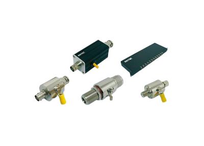 China 50Ω Coaxial Lightning Surge Protector with 10kA Discharge Capacity and ≤1ns Response Time - BNC/N/F Connectors for sale