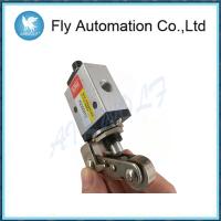China Xq Series Mechanical Pneumatic Manual Valve Roller Lever 3/2 Way 1/8 Inch for sale