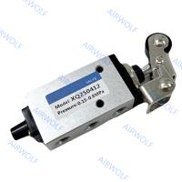 China XQ Series Aluminum Pneumatic Mechanical Valve with 3/2 Way and 5/2 Way Positions for Dry Compressed Air Directional Control for sale