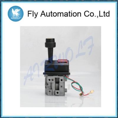 China PTO Switch Dump Truck Controls HYVA 14750665H With Indicator Light for sale