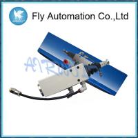 China 0.5-12 Bar Limit  Dump Truck Controls , 3/2 Way Pneumatic Manual Valves for sale