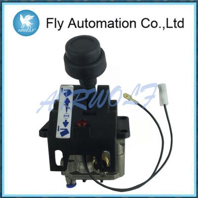 China 4CV-D Four Hole Dump Truck Control Valve With PTO Function Aluminum Alloy for sale