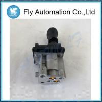 China HYVA 5-12 Bar Dump Truck Hydraulic Controls 14750646H With Indicator Light for sale