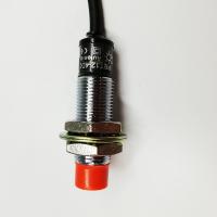 China Cylindrical Type Automotive Auto Parts 2 Wire Type Sensor 24VDC Voltage for sale