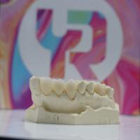 China Yucera Dental 4D Pro Multilayer Zirconia Blocks with CE ISO for Full Arch Bridges CAD CAM Open System for sale