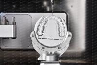 China Yucera A51 A52 Five-Axis Zirconia Processing Machine Dental Milling Machine CE From Manufacturer for sale