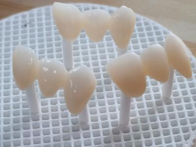China SHT Ultra Ceramic Zirconia Blocks Dental 900 MPa High Flexural Strength for sale