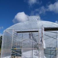 China Natural Cooling Plastic Green House Made By Galvanized Pipes No Welding Design for sale