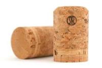 China Automatic Sparkling Wine Corks Capping Machine 1800 BPH Capacity with 2.2kW Motor for 65-100mm Bottles for sale
