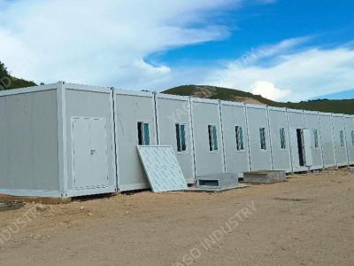 China Prefabricated Modular Shipping Containers Building Mining Site Camp Accommodation Office for sale