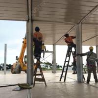 China Luxury Prefab Modular Office Folding Shipping Container House For Temporary Showroom for sale