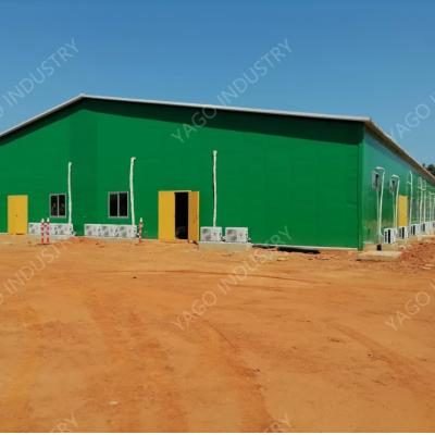 China Prefabricated Flat Pack Modular Accommodation Block Waterproof Labor Camp Clinic Buildings for sale
