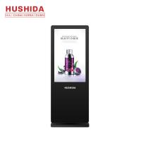 China 1.5 G DDR3 Floor Standing Advertising Display 70'' Tempered Glass Clear Images for sale