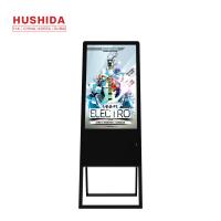China Ultra Thin Vertical Floor Standing Advertising Display , Portable LCD Digital Signage 32'' for sale