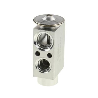 China AC Expansion Valve for BMW E46 323Ci 323i 328Ci 328i E90 330xi M3 Mini Cooper for sale