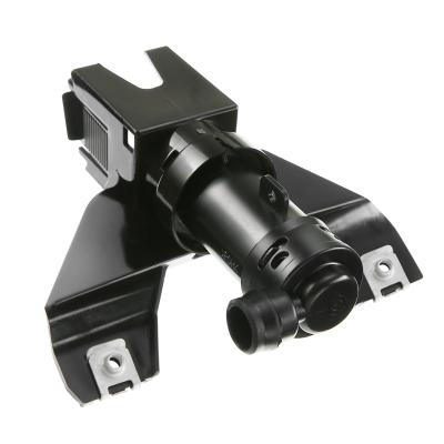 China Front Passenger Headlight Washer Nozzle for Lexus RX330 04-06 RX350 07-09 for sale