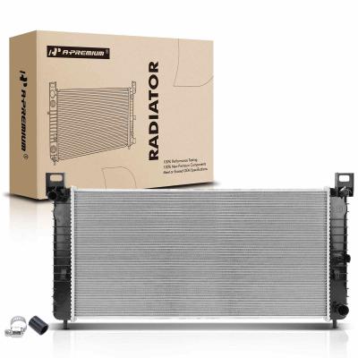 China Radiator without Oil Cooler for Cadillac Escalade Chevrolet Tahoe GMC V8 6.0L for sale