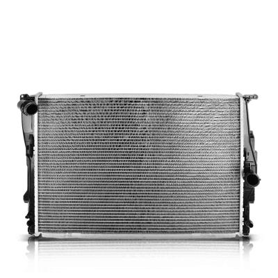 China Radiator for BMW 128i E82 E88 325i 328i 330i E90 E91 E92 E93 Z4 E89 L6 3.0L N52 for sale