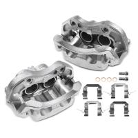 China 2x Front Disc Brake Calipers with Bracket for Infiniti M45 Q45 02-06 for sale