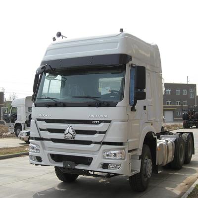 China Sinotruk HOWO 6X4 Heavy Tractor Truck with Customized Request and Manual Transmission for sale