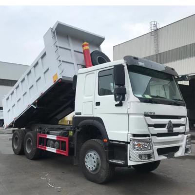 China 375HP Sinotruck HOWO Foton 6X4 Tipper Dump Truck Engine Capacity＞8L and 300L Fuel Tanker for sale