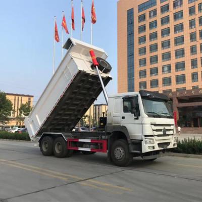 China 351-450hp HOWO Sinotruck 70 Ton Tipper Mining Dump Truck with Radial Tire Design for sale