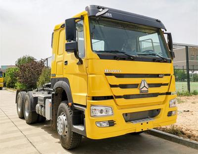 China 40-60 Tons Loading Capacity Sinotruk HOWO Tractor Truck Head for Trailer Wd615.47 Engine for sale