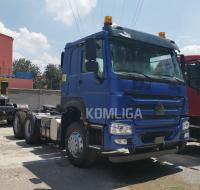 China 50 /90 Optional Sinotruk HOWO 6X4 Tractor Head Truck 420HP 371HP Manual Transmission for sale
