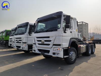 China Radial Tire Design Sinotruk HOWO 6X4 420HP Tractor Truck Head with 50 /90 Traction Base for sale