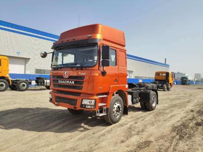 China 2axles 3axles Shacman 4X2 6X4 Tractor Truck Prime Mover with 400L Aluminum Oil Tanker for sale