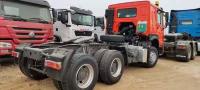 China 420HP Sinotruk HOWO Heavy Duty Tractor Trailer Head Truck with Radial Tire Design for sale