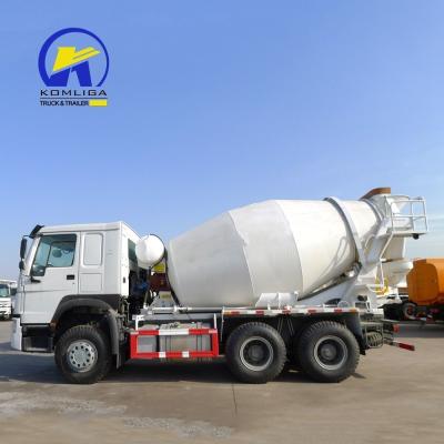 China Sinotruck HOWO 8 Cubic 10 Cubic Concrete Truck Mixer with Double Reduction Drive Axle for sale