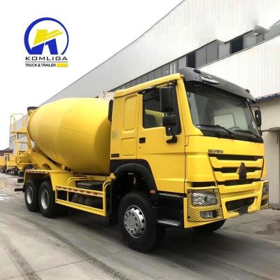 China 371HP One Sleeper Sinotruck 6X4 Small Truck Concrete Mixer for Your Transportation for sale
