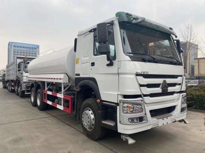 China 10 Wheels 6X4 Sinotruck HOWO 25000 Liters Water Tank Truck Capacity for Your Benefit for sale