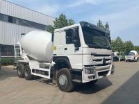 China Manual Transmission 6-10 Cbm Sinotruk HOWO Mixer Truck with Double Reduction Drive Axle for sale