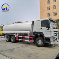 China 4X2 6X4 Sinotruck HOWO Sprinkler Water Tank Truck with Zz1257m4347W Chassis Model for sale
